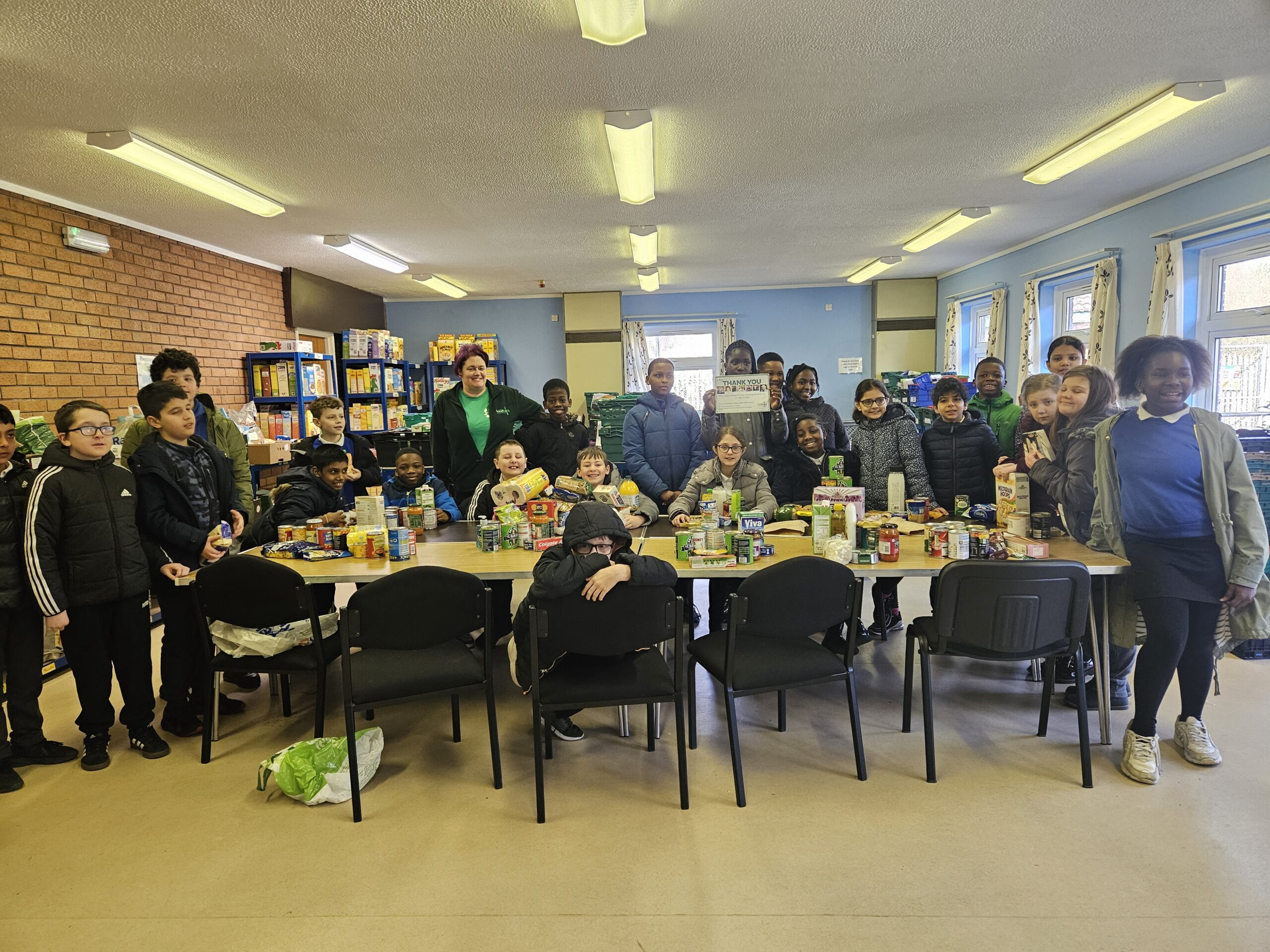 Parc Lewis Primary School visit the Foodbank | Pontypridd Foodbank